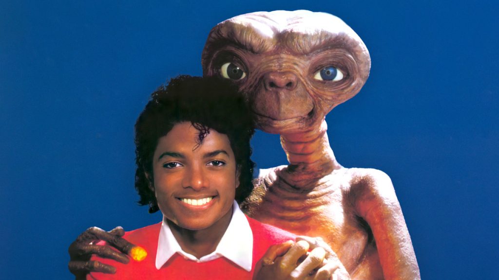 What happened to the 1982 ‘E.T. Storybook’? - Thriller 40